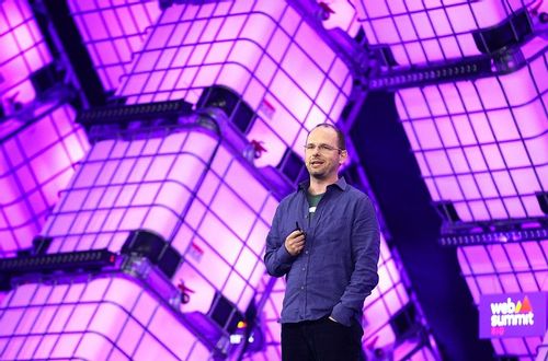 CEO do GitHub cria app em 18 minutos: veja mais sobre as inovações ...