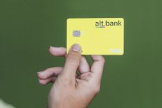 alt.bank amplia portfolio e terá cartão de crédito
